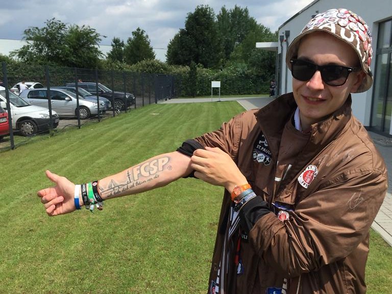 Super Fan Nico Nachtigal Will Den Fc St Pauli Heiraten
